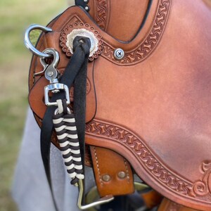 Custom Paracord Hoof Pick | Custom Paracord Wrapped Hoof Pick | Custom ...