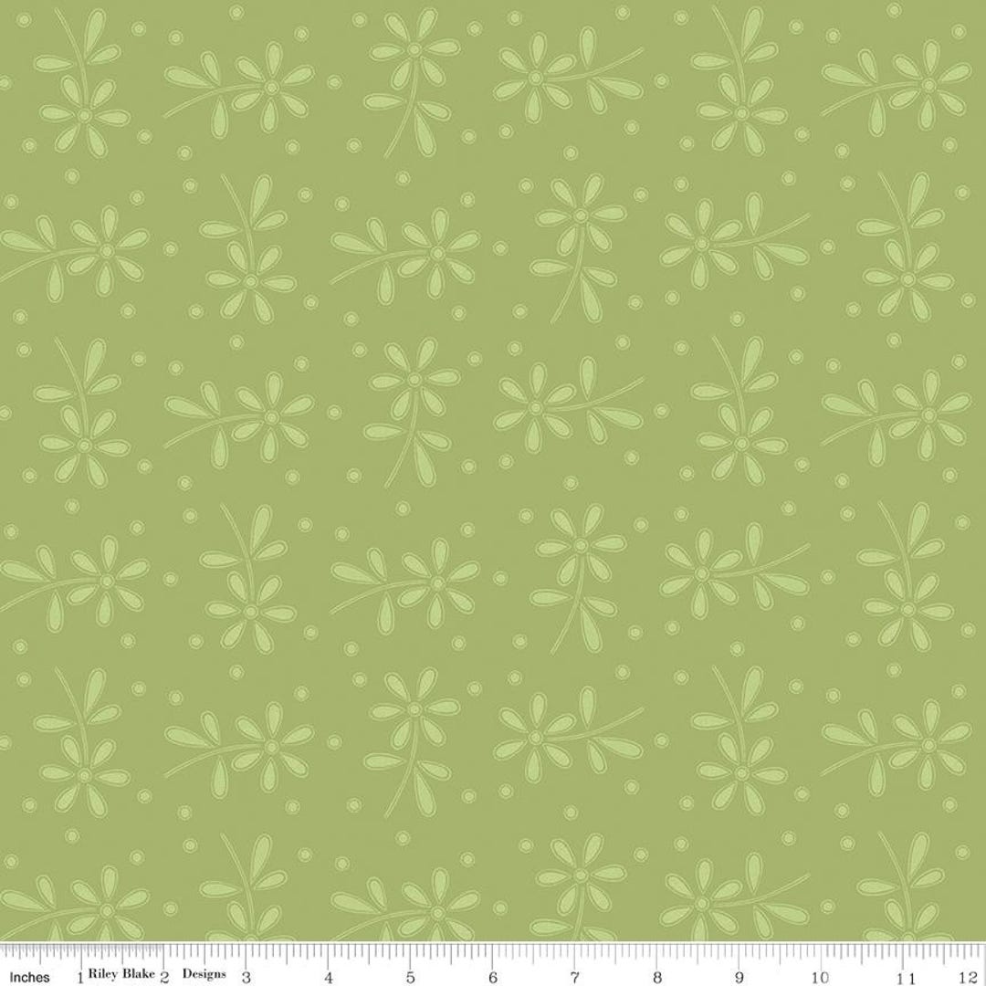 Daisy Eyelet Toss in Green (c15689-green) | Sewing Seeds III | J Wecker ...