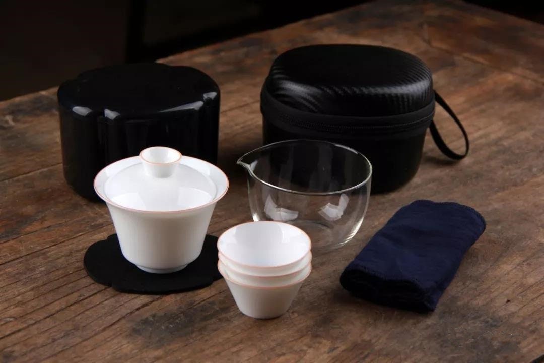 Travel Tea Set Portable Teapot Ceramic Gaiwan With 4 Cups - Etsy