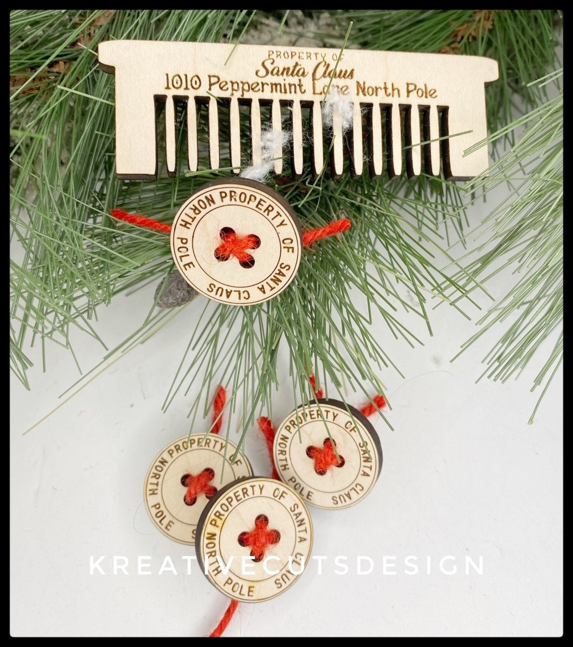 Santa Comb and Lost Santa Button, Christmas Button Ornament. Lost Comb ...