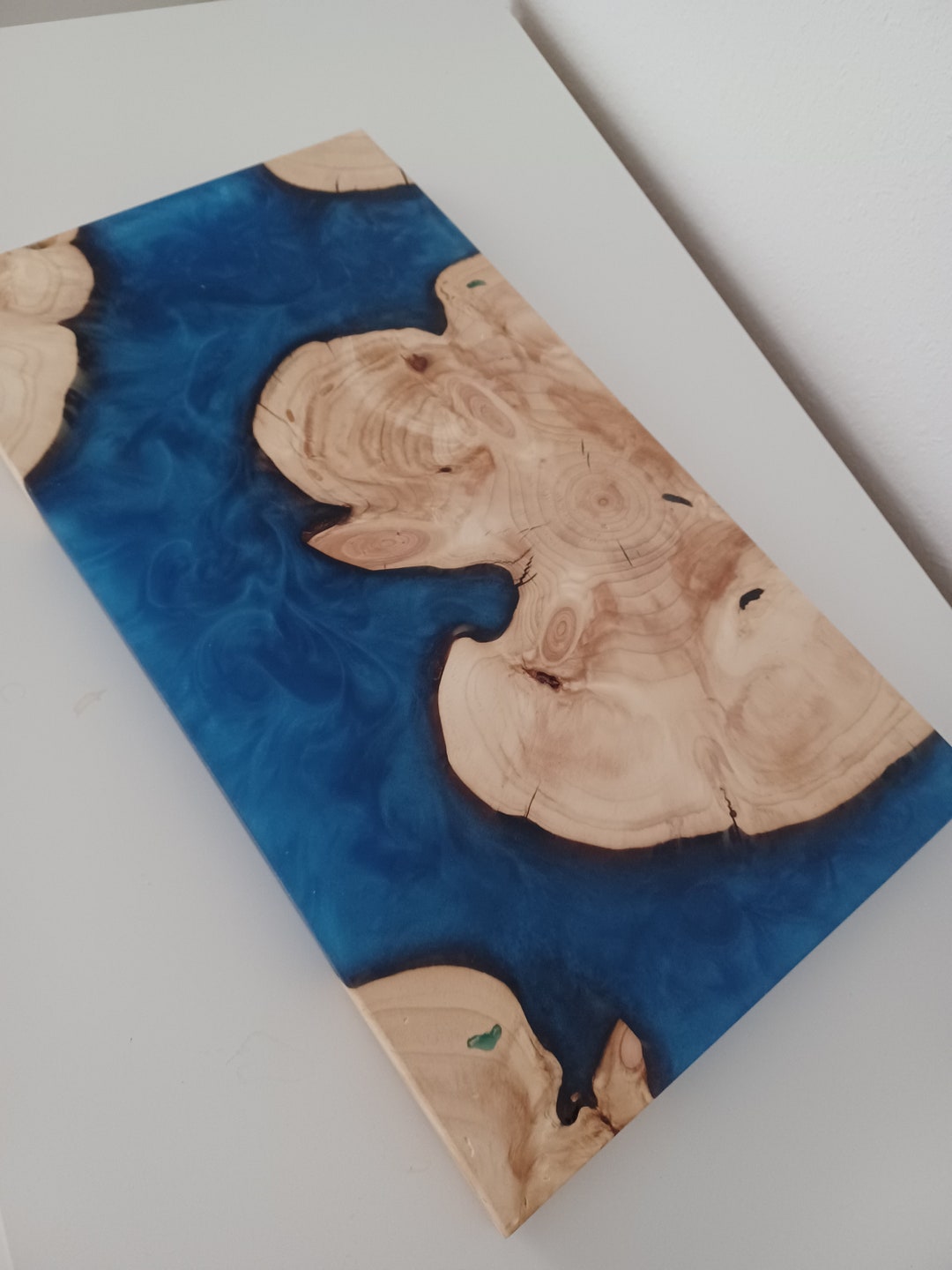Live Edge and Royal Blue Resin Charcuterie Board - Etsy