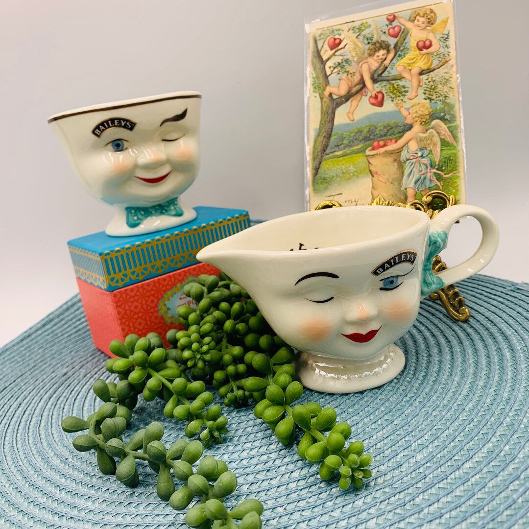 Pair of 1996 Baileys Irish Cream Winking Mr and Mrs Yum Sugar and ...