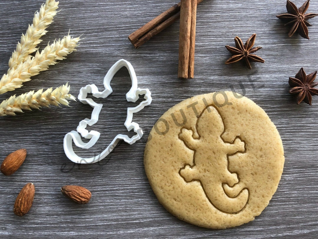 Gecko Reptile Cookie Cutter | Fondant Cake Decorating | UK Seller - Etsy