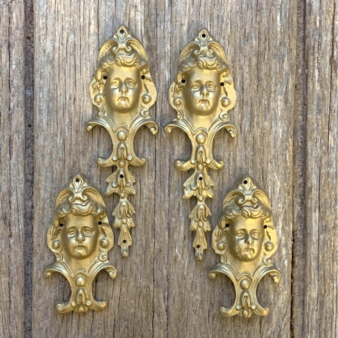 A Set of 4 Beautifully Cast Large Gilt Bronze Decorations With Detailed ...