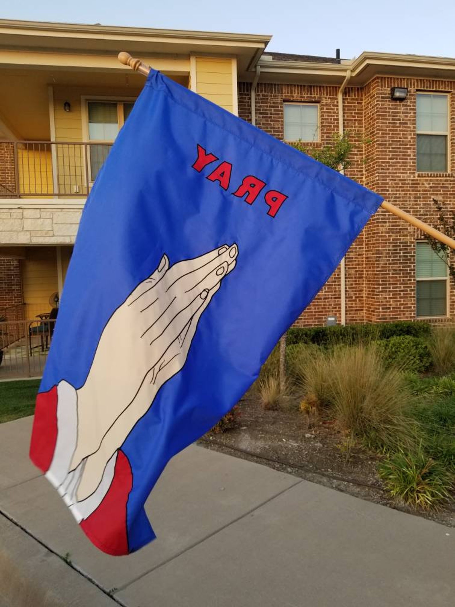 Large House Flag Custom House Flag Monogram Flag Applique - Etsy