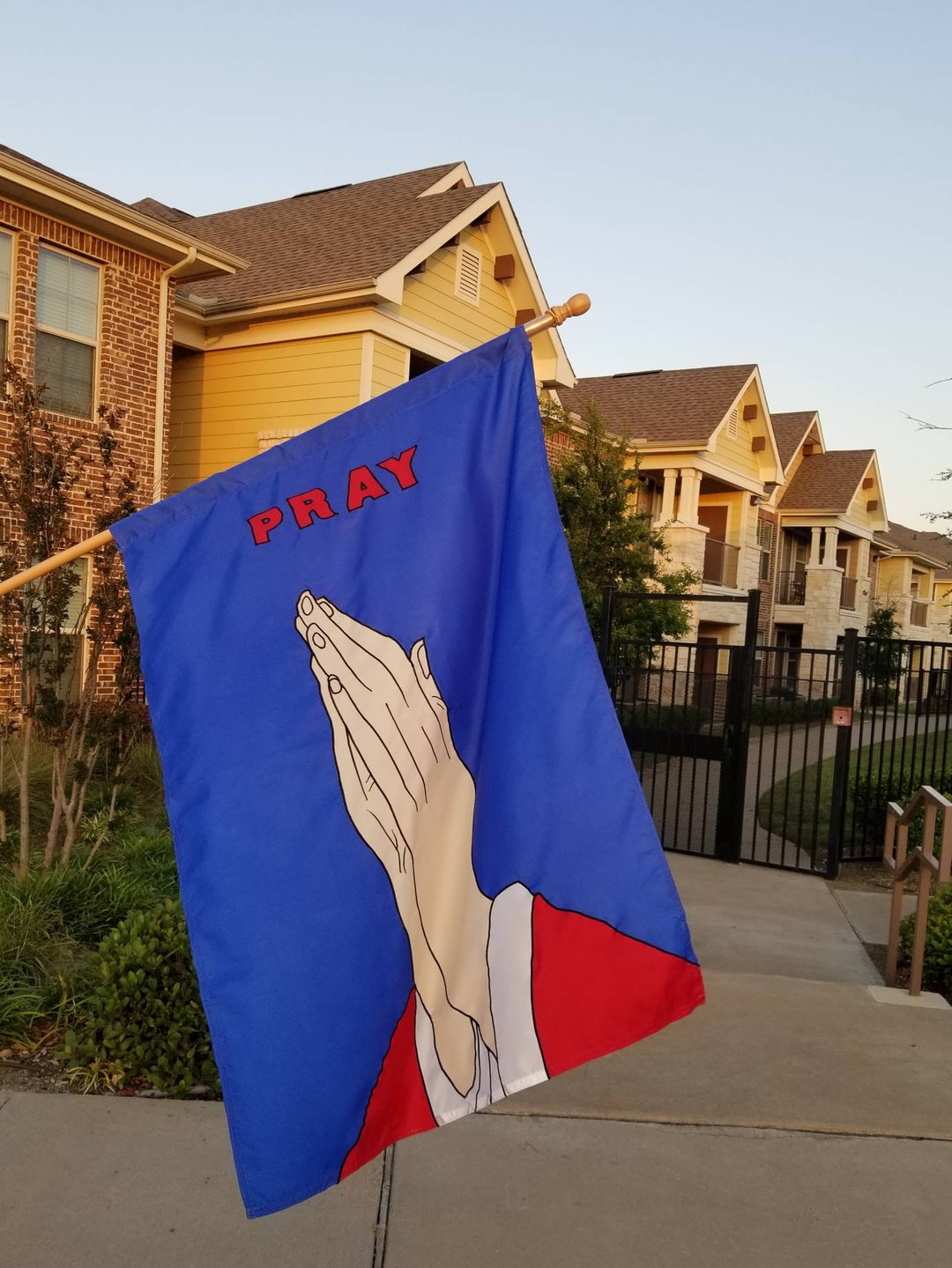 Large House Flag Custom House Flag Monogram Flag Applique - Etsy