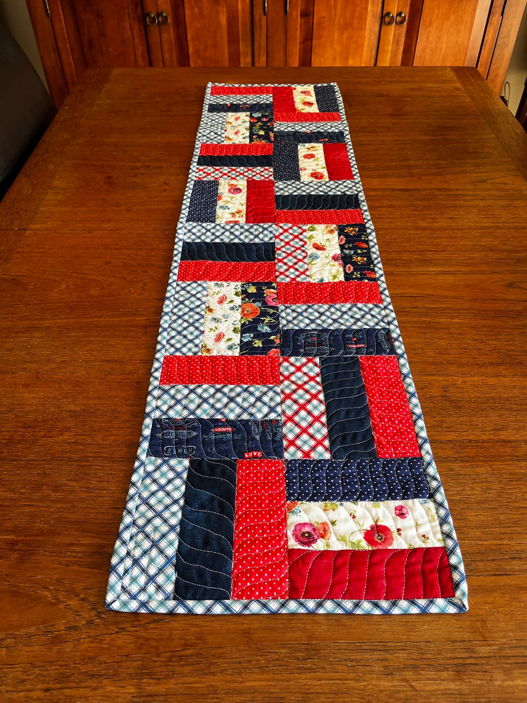 Red, White, and Blue Table Runner Topper Quilt - Etsy