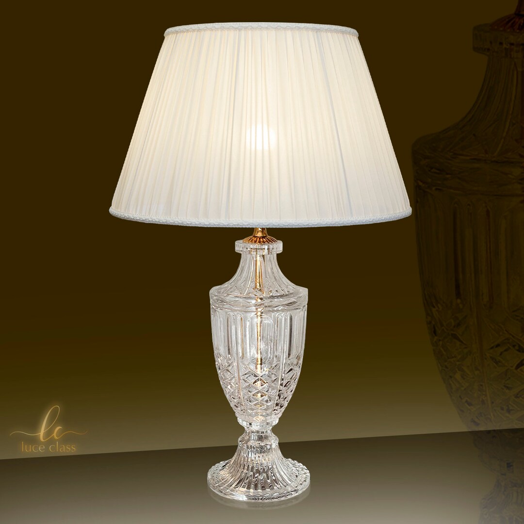 Made in Italy Classic Table Lamp in Pure Crystal With a Choice of ...