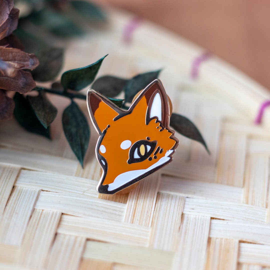 Red Fox | Hard Enamel Pin | Fox Forest Lapel Pin Collector Aesthetic ...