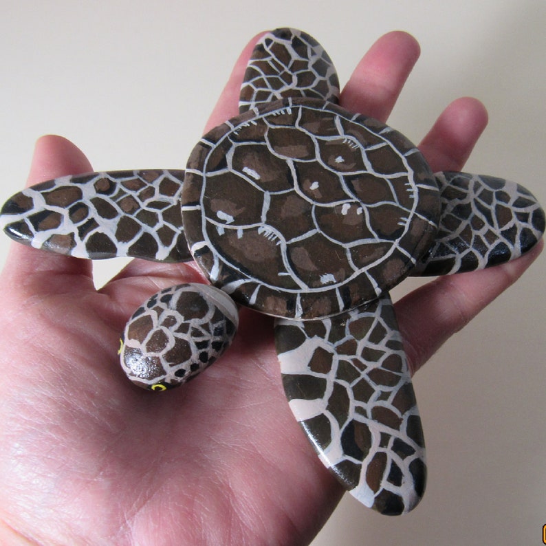 Sea Turtle Painted Rock Hand Painted Rock Turtle Rock Art Animals ...