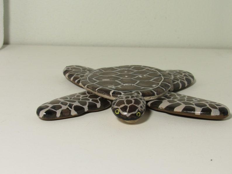 Sea Turtle Painted Rock Hand Painted Rock Turtle Rock Art Animals ...
