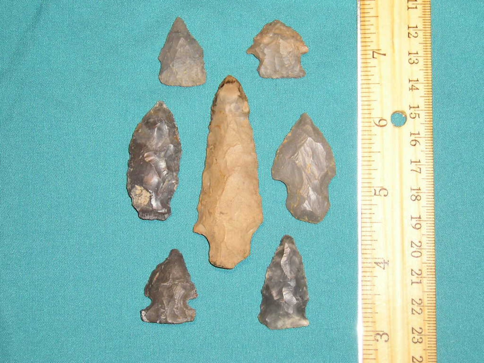 Seven Prehistoric Indian Arrowheads Artifacts - Etsy