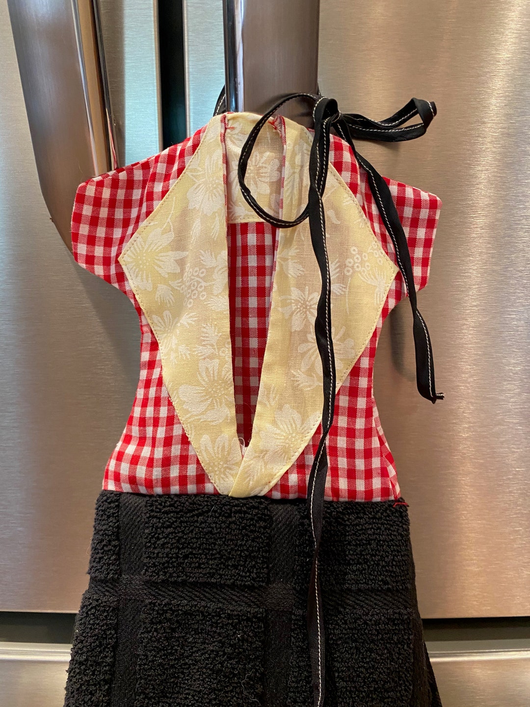 Amish-made Hanging Kitchen Dish or Hand Towel in Red, White, and Black ...