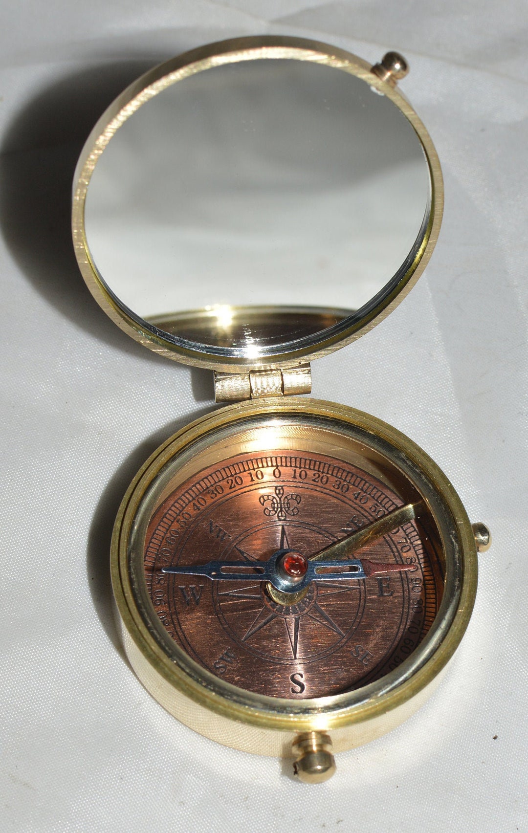 Round Beatle Finder Brass Compass - Etsy