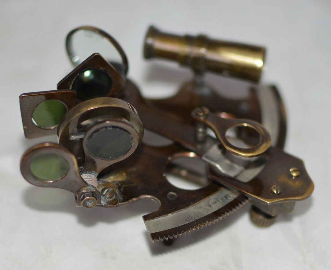 Brass Sextant 4 Inch: Antique Finish Nautical Decor Collection and Gift ...