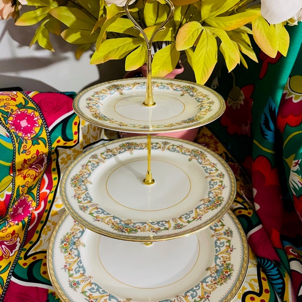 China Cake Stand - Etsy