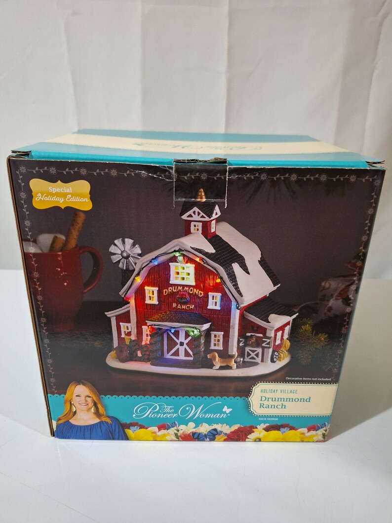 Christmas Village the Pioneer Woman Drummond Ranch Ree Drummond Holiday ...