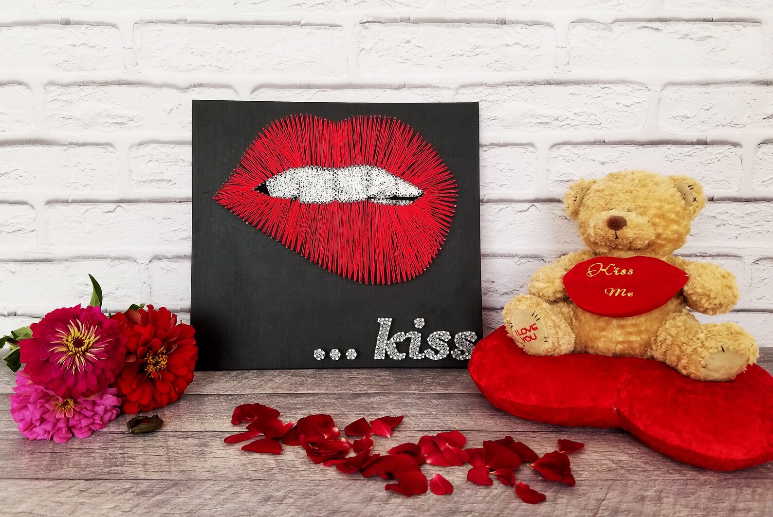 String Art KISS Wall Art Lips Romantic Home Decor Gift for - Etsy