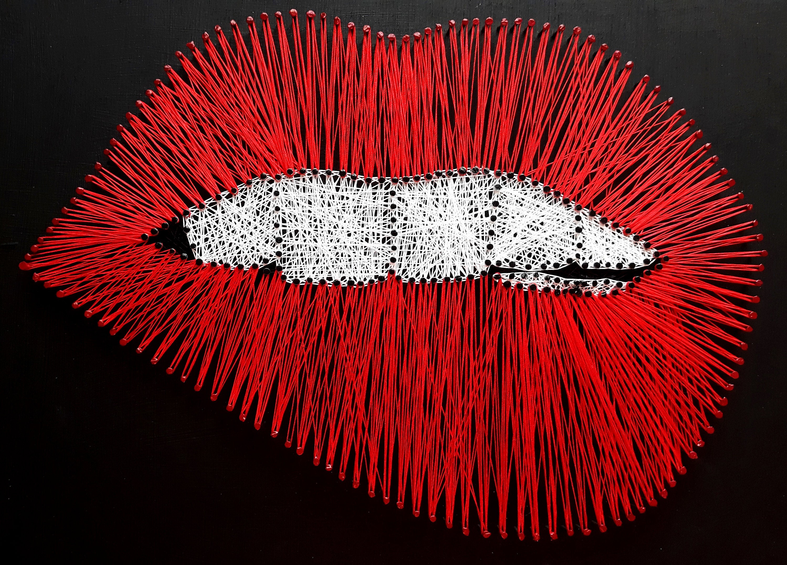 String Art KISS Wall Art Lips Romantic Home Decor Gift for - Etsy