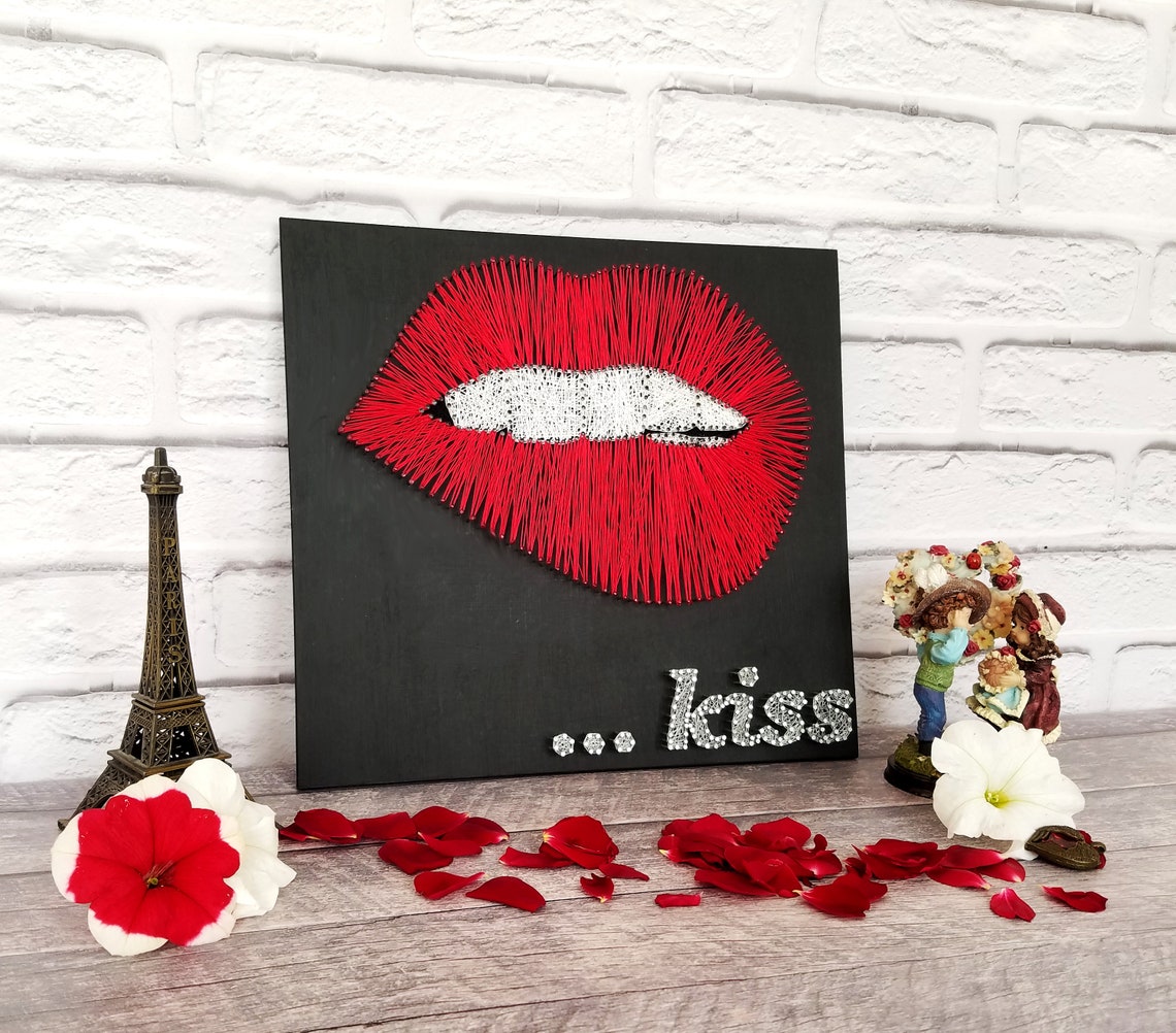 String Art KISS Wall Art Lips Romantic Home Decor Gift for - Etsy