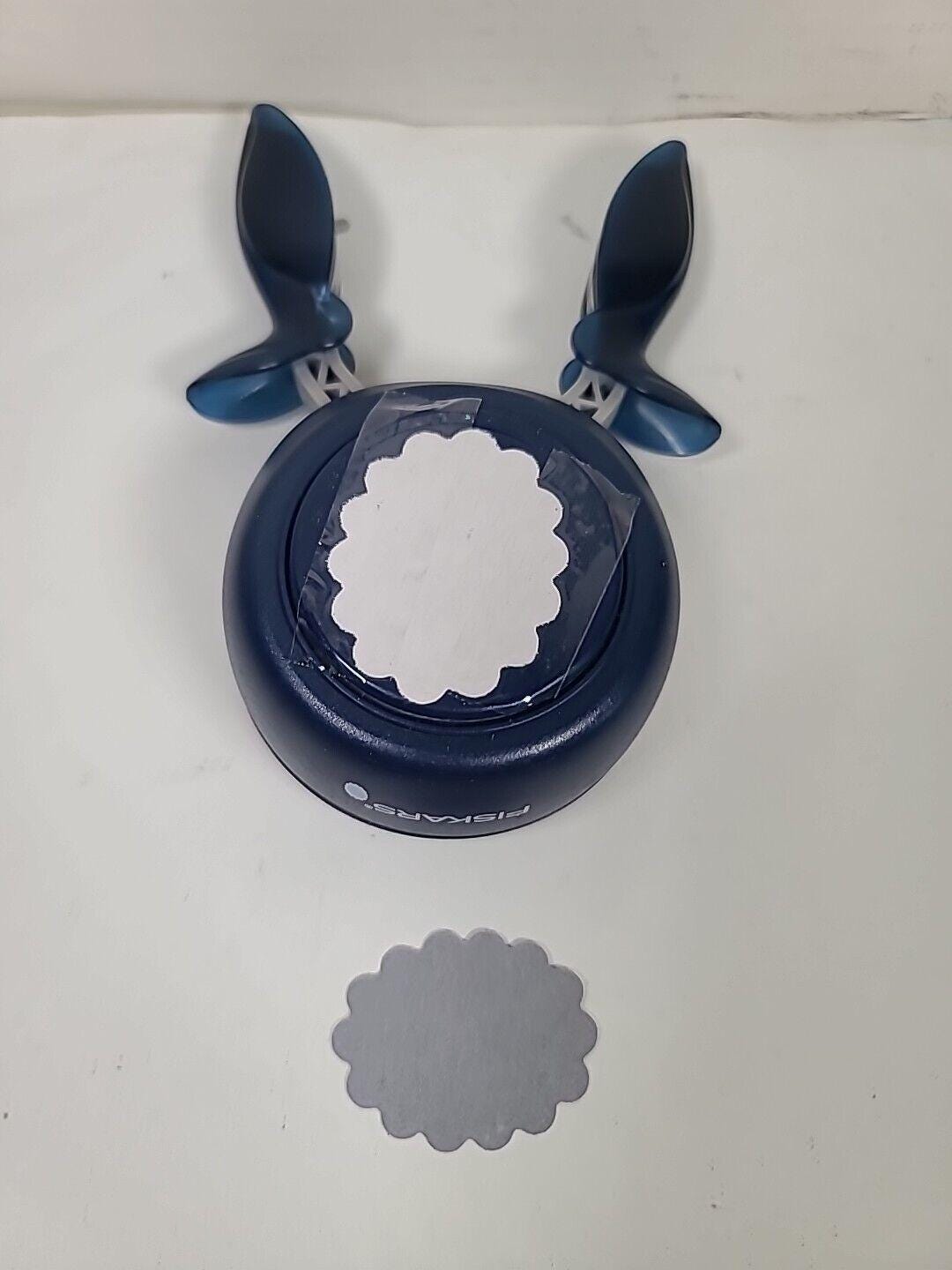 Fiskars Hand Held Punch Scalloped Oval One Way Scrapbooking Card Making ...