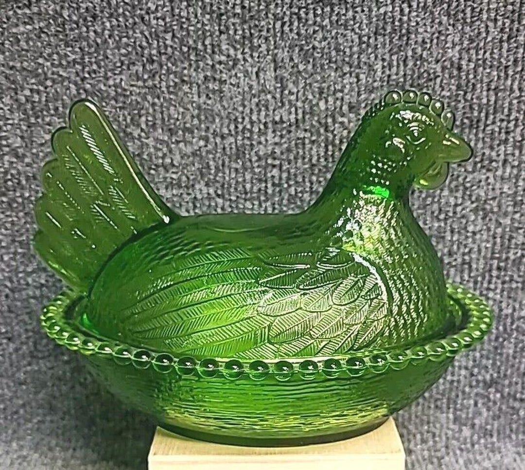 Vintage Indiana Glass Green Hen on Nest Candy Trinket Dish Beaded ...