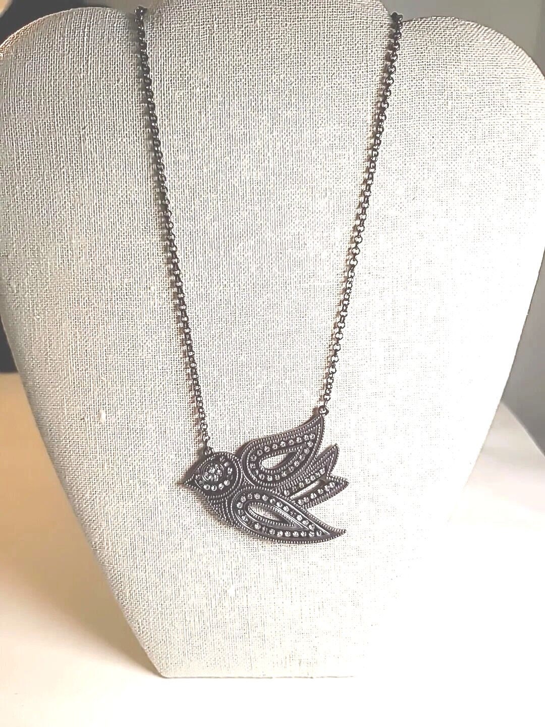 Vintage AEO American Eagle Peace Dove Bird Necklace Gunmetal Gray ...