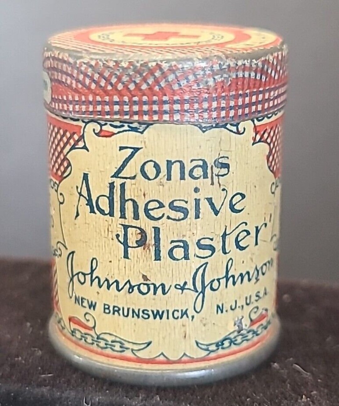 Vintage Zonas Adhesive Plaster Tin - Johnson & Johnson - New Brunswick ...