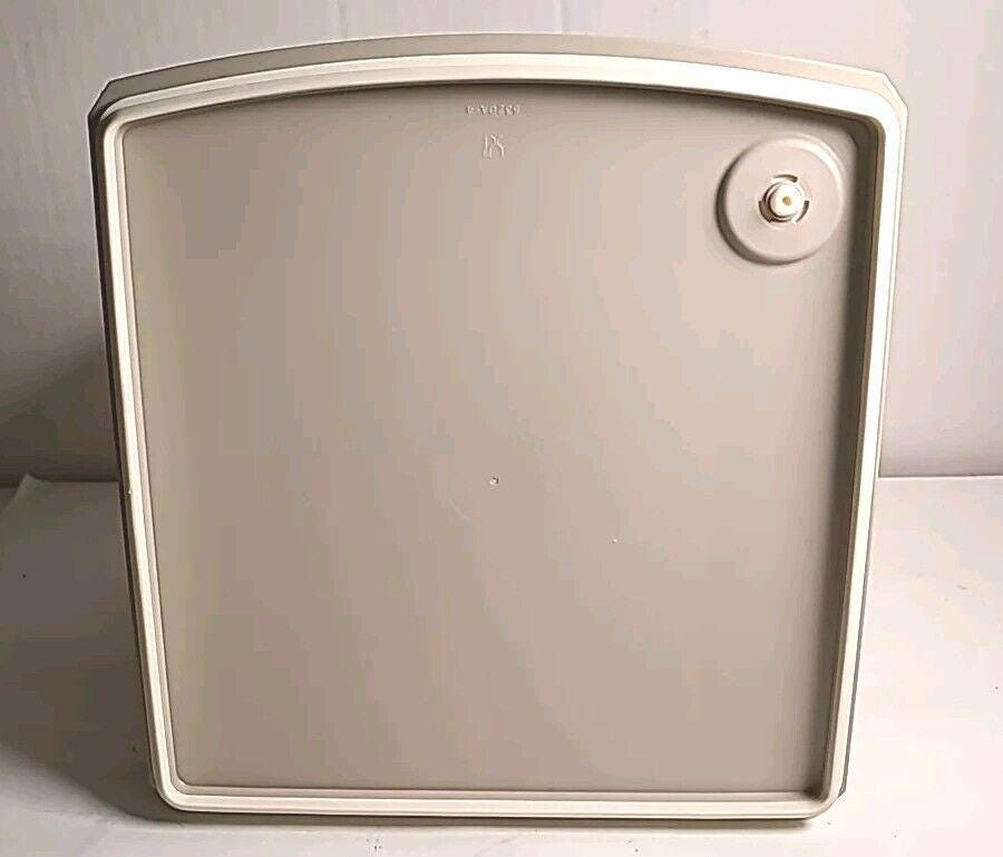 Tupperware Square Shelf Smart Modular Container 1 Tan Seal 5 1/2 Cups ...