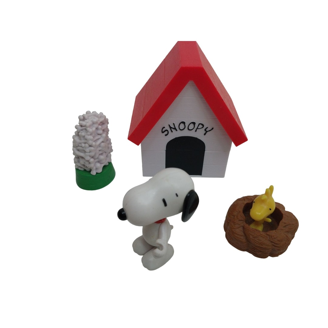 Snoopy Peanuts Woodstock Toy Set With Doghouse & Pile of Dog Bones - Etsy