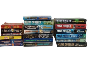 Lot of 10 Clive Cussler Paperback Books Dirk Pitt Fargo Oregon Kurt ...