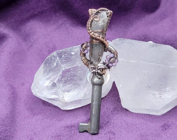 Hecate's Key - Etsy