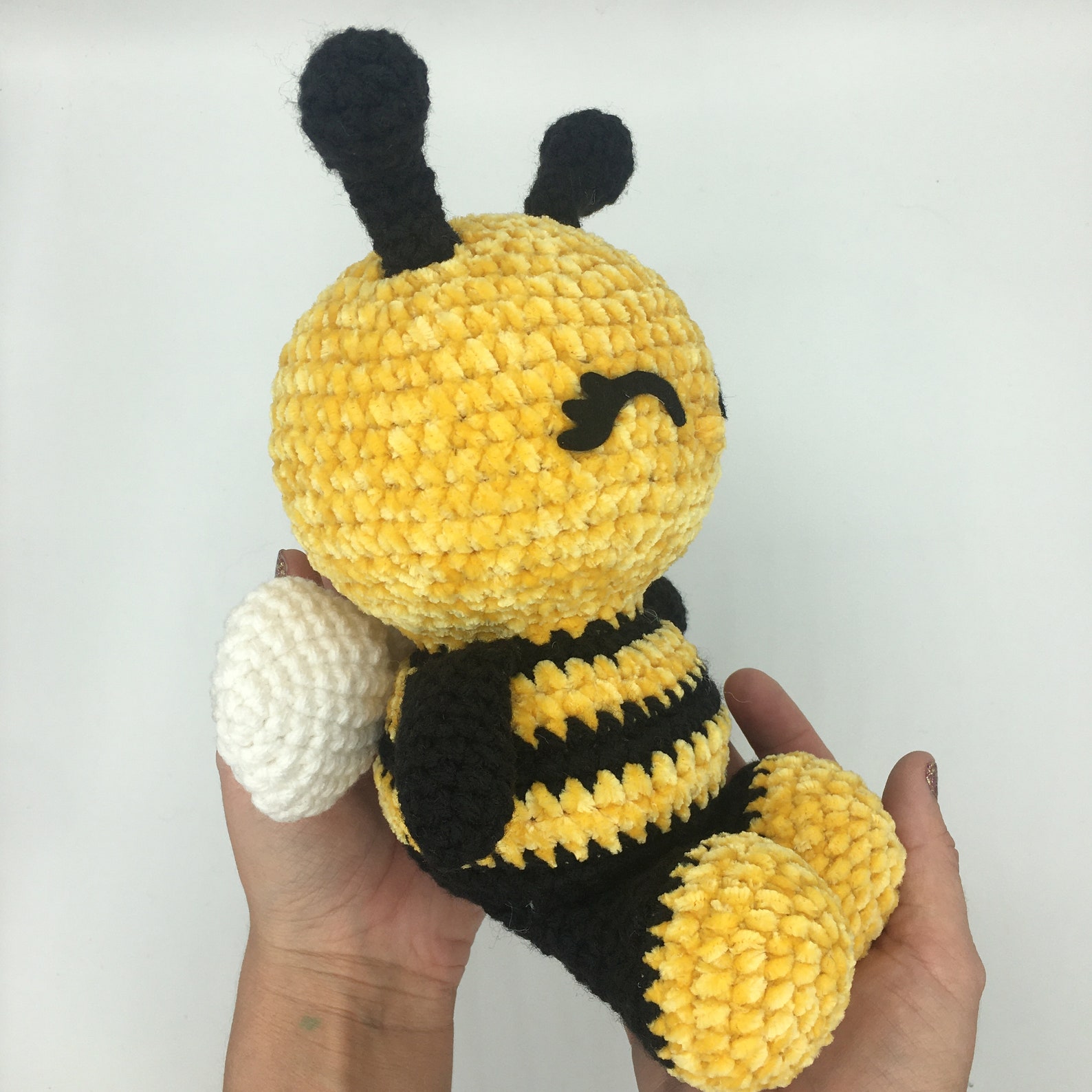 Hatching Bumblebee Crochet Pattern Bee Pattern - Etsy