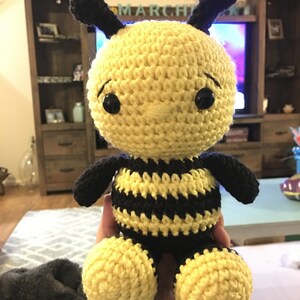 Hatching Bumblebee Crochet Pattern, Bee Pattern - Etsy