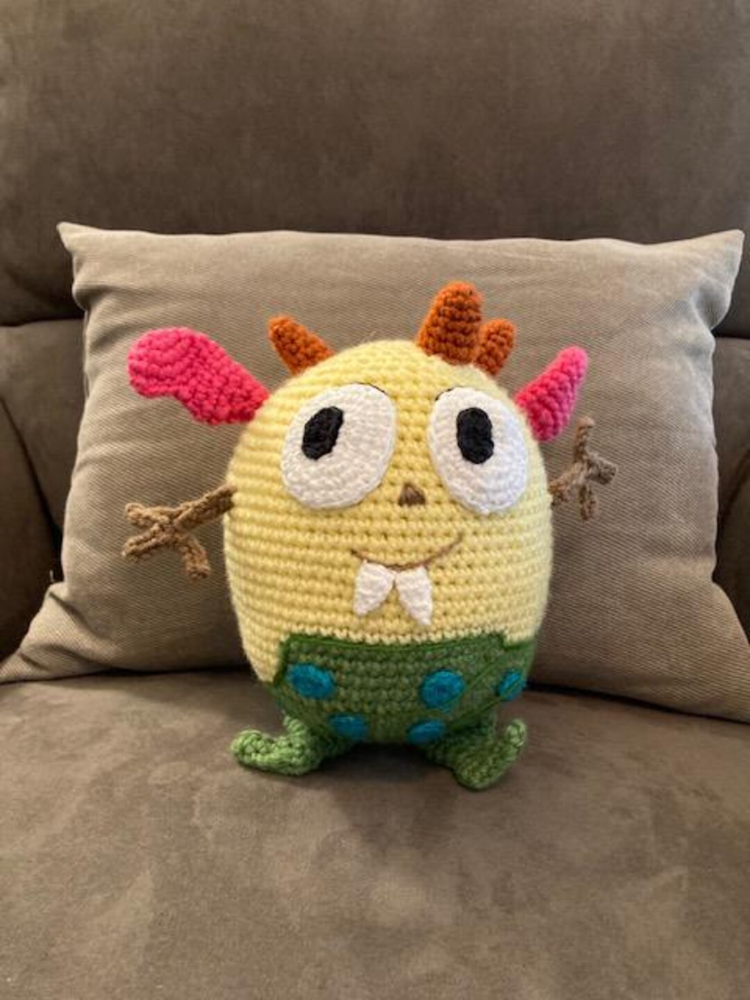 1 Crocheted Humpty Dumpty Character From Bluey. - Etsy