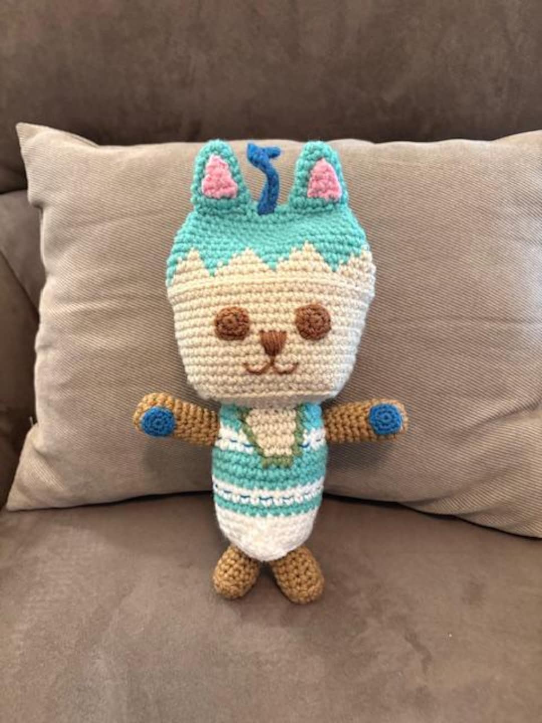 1 Crocheted Benny Box Character From Gabby's Dollhouse. - Etsy