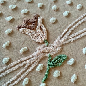 Vintage Dusty Pink Pastel Florals With Radiating White Pops All Around ...