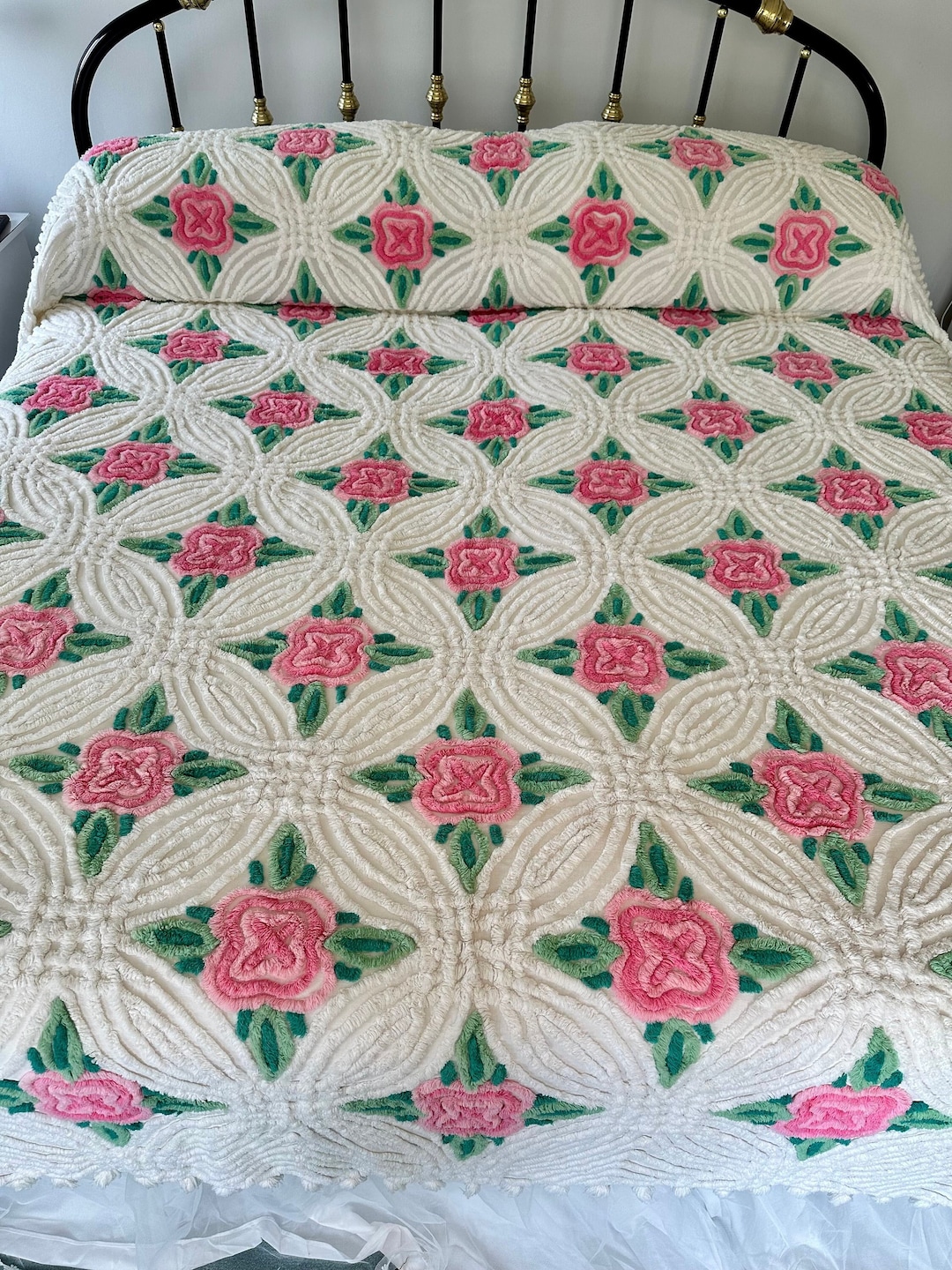 Vintage 2 Tone Pink Cabbage Roses With Pompoms on 3 Sides Chenille ...