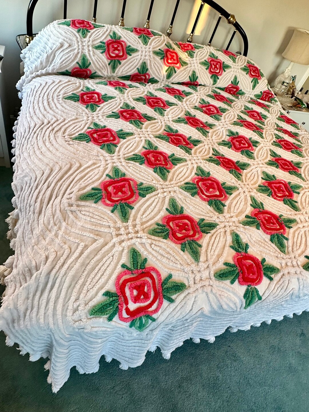 Rare Pink and Red Cabbage Rose Chenille Bedspread With Pompoms EUC #3 ...