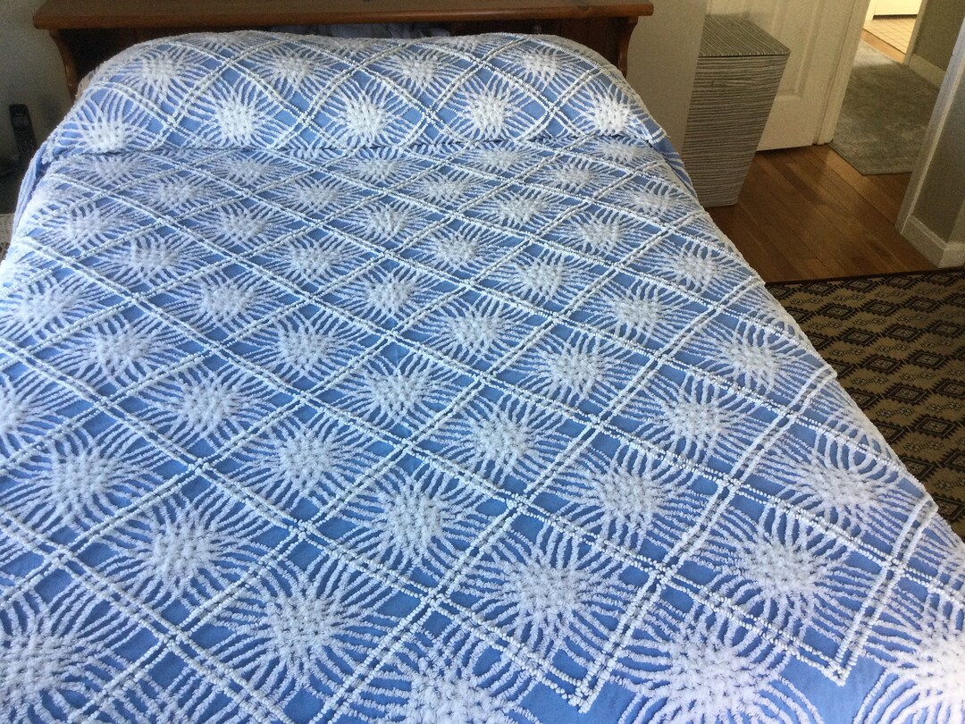 Vintage Chenille Bedspread Blue Starburst Full/double NO FLAWS! - Etsy