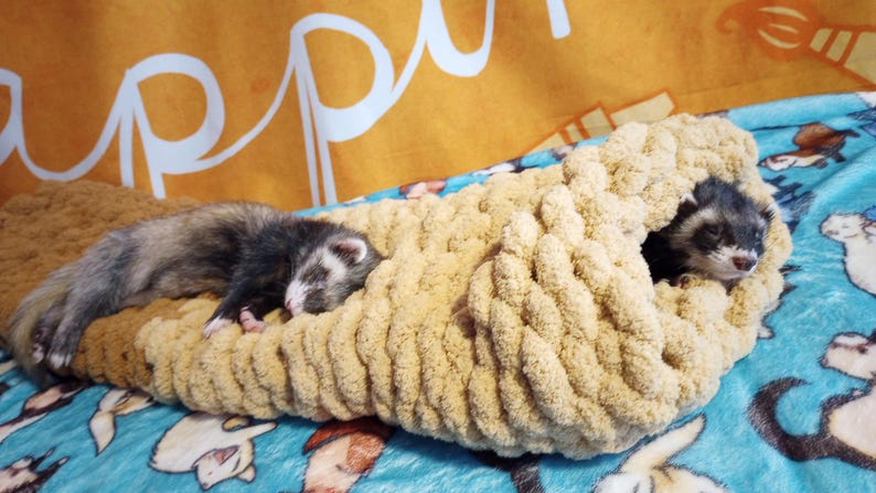 Hand Knitted Chunky Yarn Ferret Tunnel: 34" Cozy Pet Play - Etsy