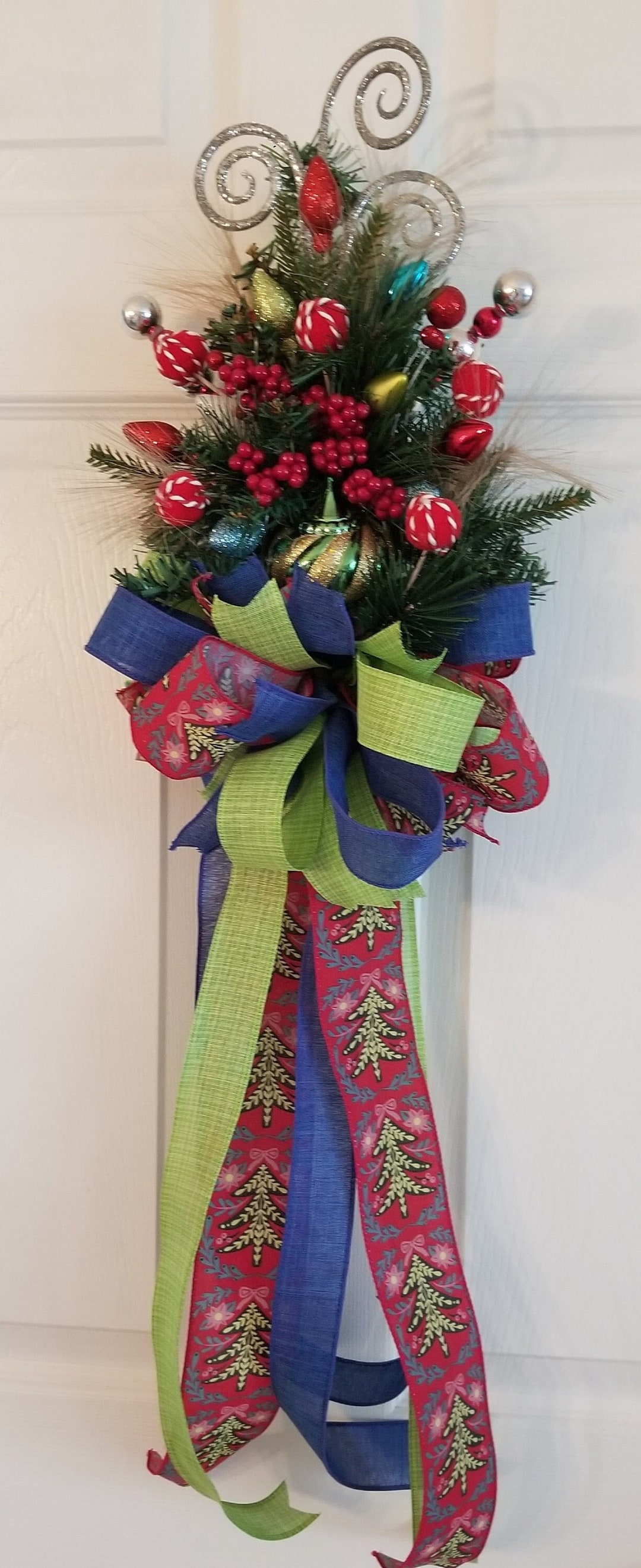 Christmas Staircase Swag, Christmas Tree Swag, Christmas Ornament Tree ...