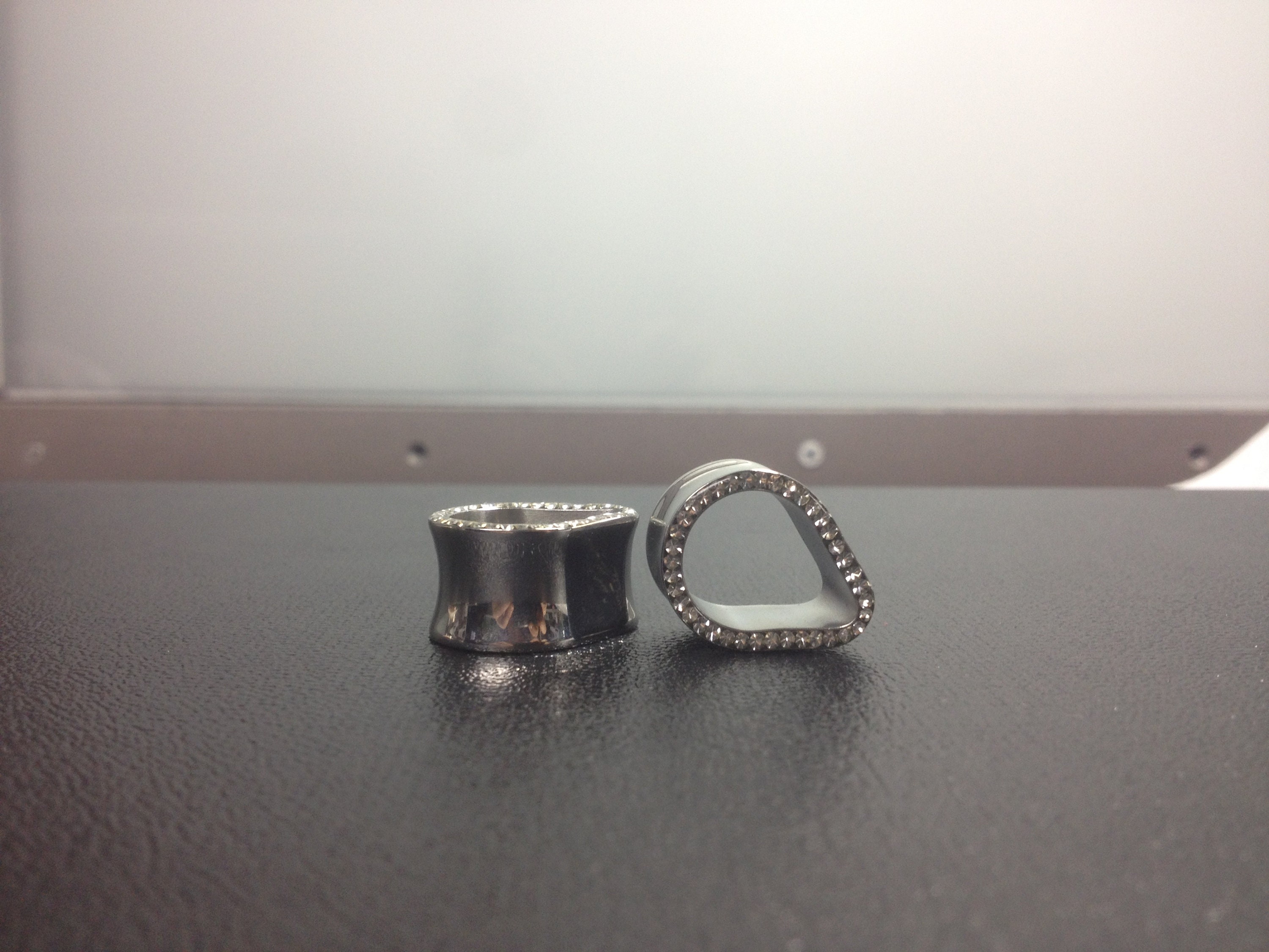 Teardrop Tunnel Ear Tunnel Gauge Ear Plug Titanium G23 - Etsy