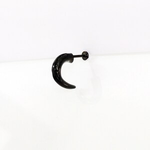 16g Black Labret Large Spike Talon, Labret Goatee. TITANIUM Labret Lips ...