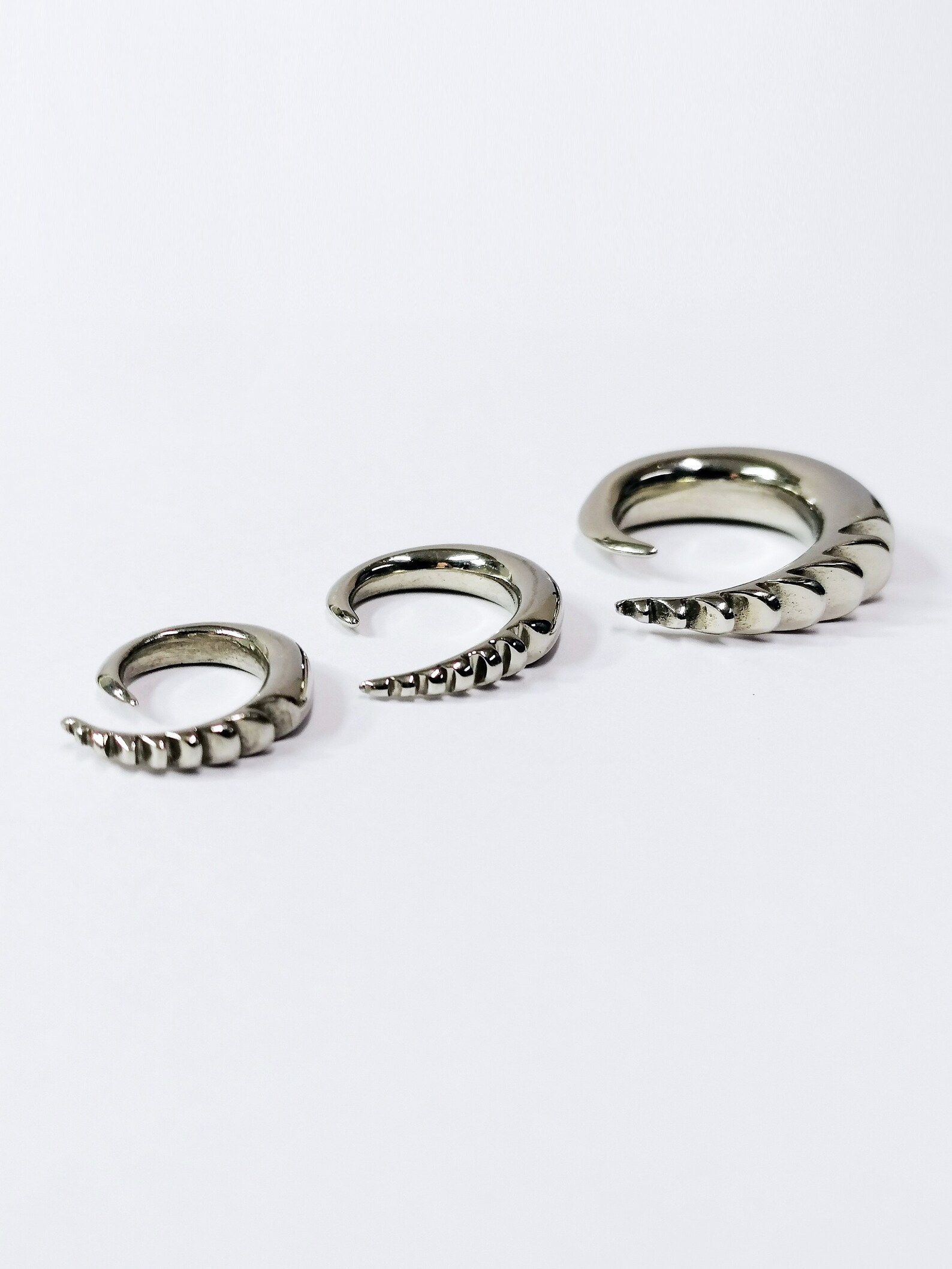 Titanium Ear Taper, Nickel Free Ear Expander, Earring Gauge, Ear Claw ...