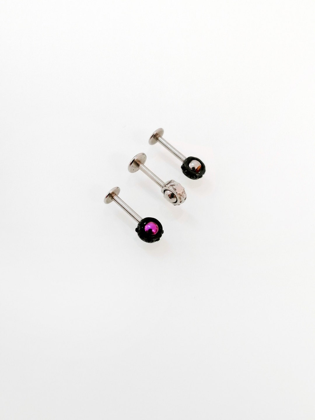 Unique Barbell Labret With Layered Ball Attachment. 16g (1.2mm) Labret ...