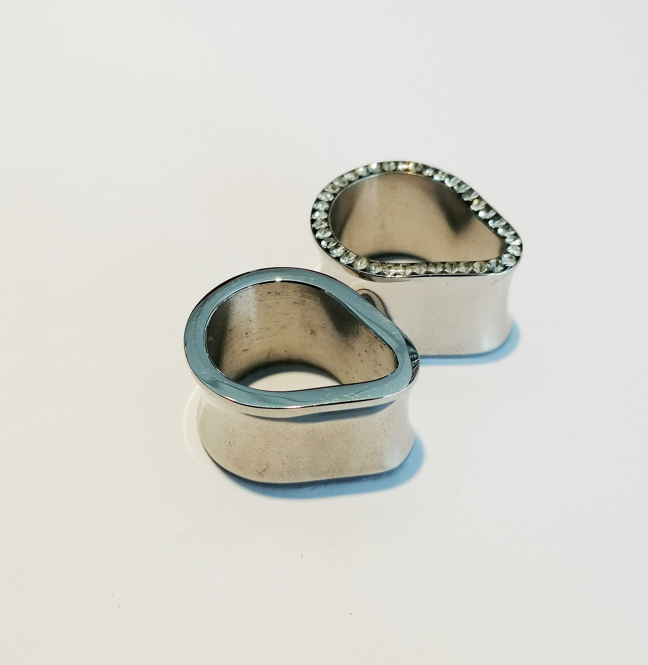 Teardrop Tunnel Ear Tunnel Gauge Ear Plug Titanium G23 - Etsy