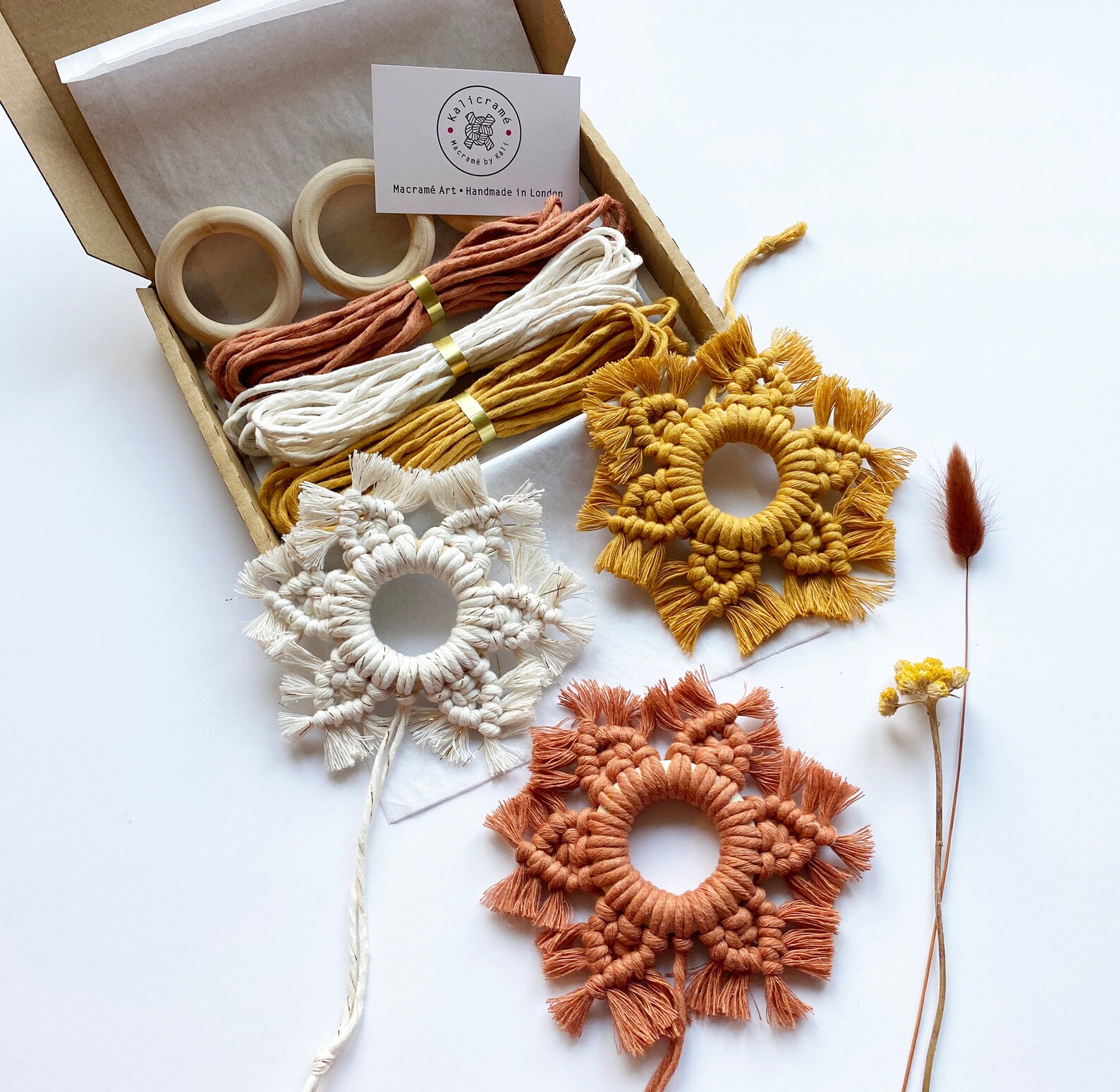 D.I.Y. Macrame Stars - Large - Etsy