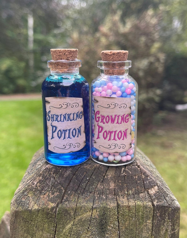 Alice in Wonderland Gift / Shrinking and Growing Potion / Eat | Etsy Australia