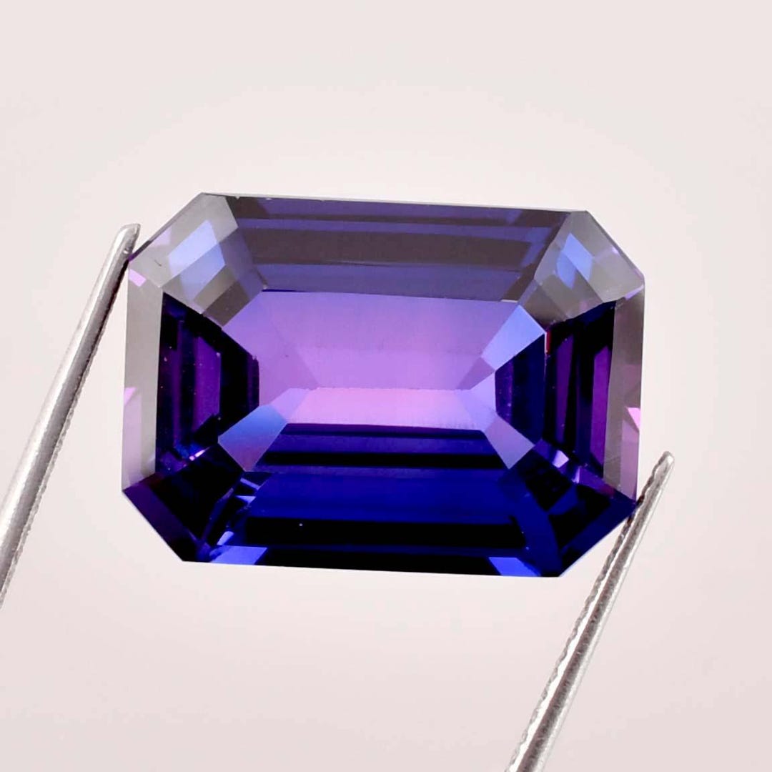 19.70 Ct Flawless Ceylon Purple Pink Bi-color Sapphire Emerald Cut ...